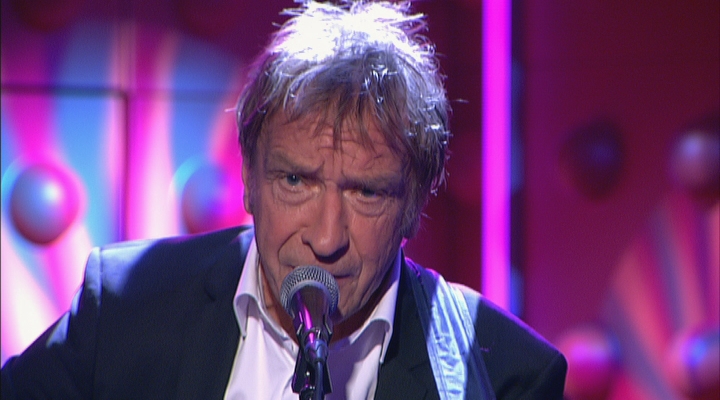 Alex Roeka - Lied voor de komende tijd - De Wereld Draait Door - BNNVARA