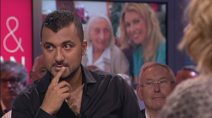 Inwoners Deventer in protest tegen pedofielen in stad (04-09-2013 ...